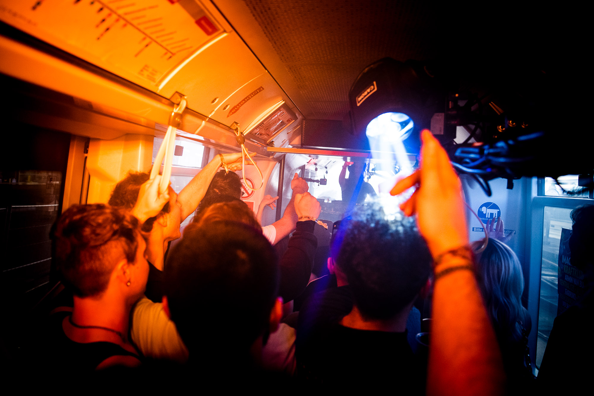 Die besten Fotos der FQ-Party-Bim 🎉 FM4 Frequency Festival